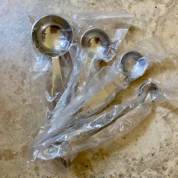 Globein | Kitchen | Stainless Steel Measuring Spoons Set | Poshmark